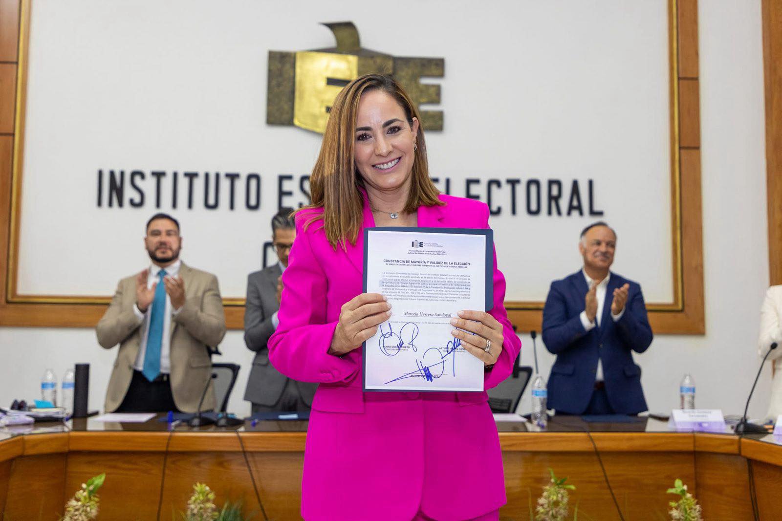 “Soy una persona sin actividad política”: Marcela Herrera defiende la autonomía del Tribunal de ...
